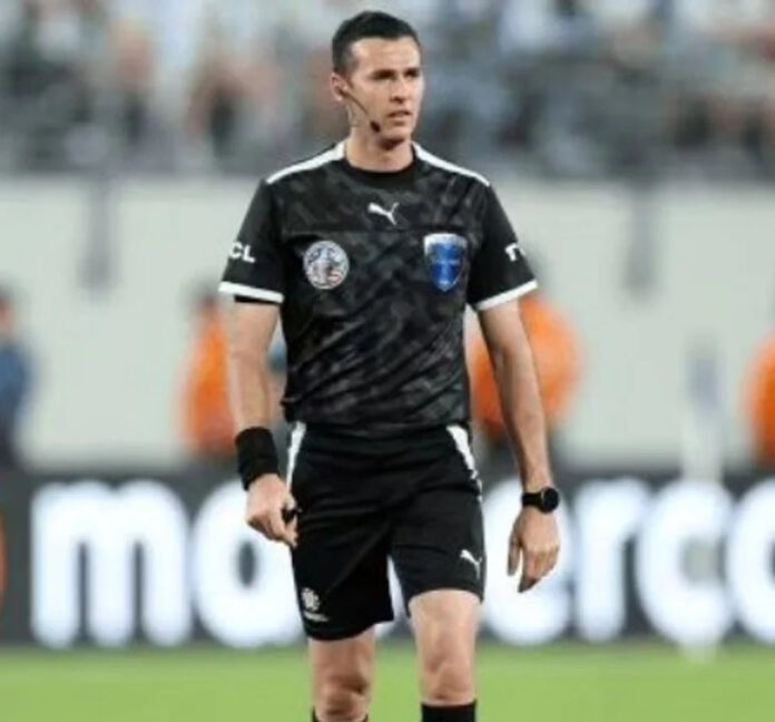 Terna uruguaya para dirigir a la Selección argentina frente a Ecuador ...